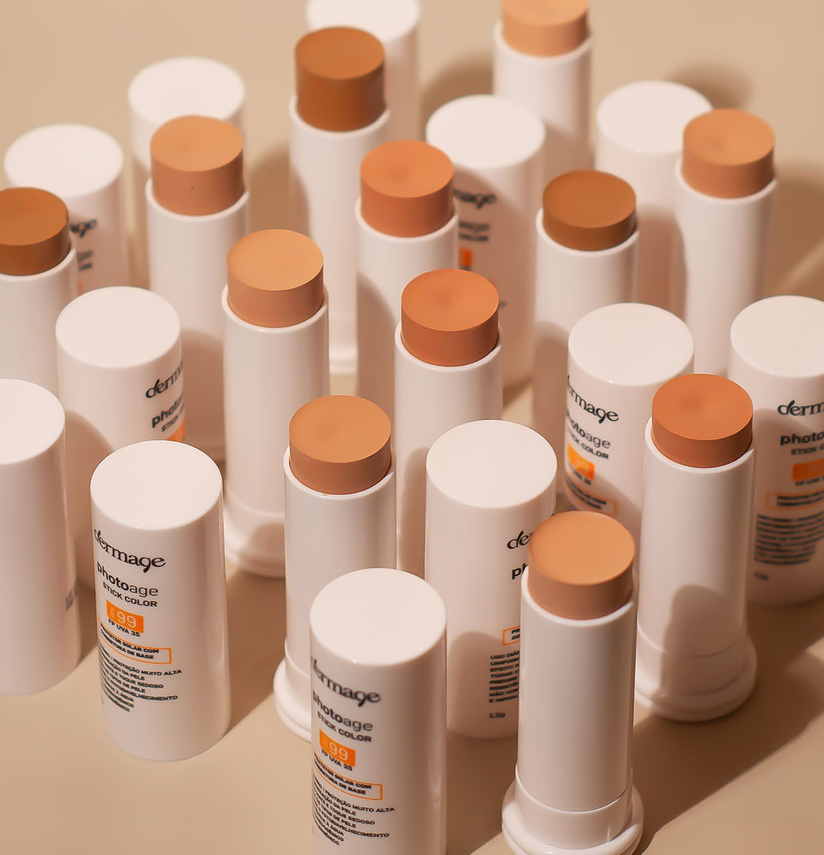 Photoage Stick Color - Protector solar en barra | Dermage